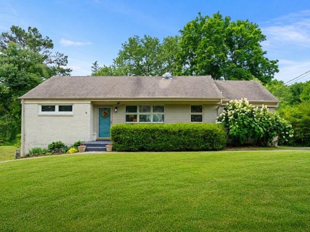 441 Coventry Dr, Nashville, TN 37211