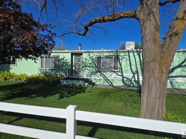 441 Cedar St, Blackfoot, ID 83221