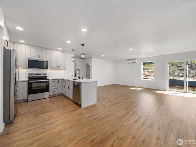 441 Chestnut Street