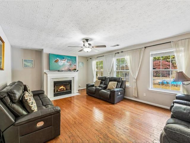 441 Crested View Drive