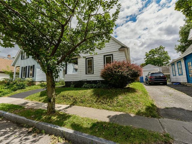 441 Benton Street