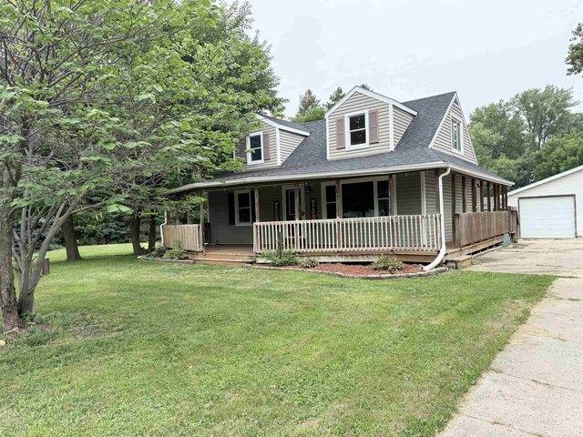 441 E Acorn Dr, Beloit, WI 53511