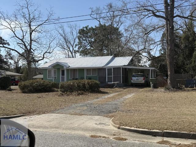 441 East Plum Street