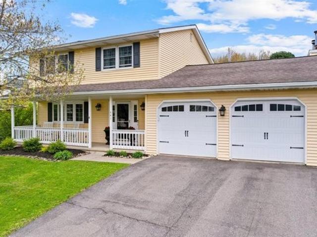441 Echo Ln, Endicott, NY 13760