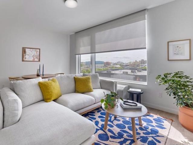 441 John St #317, Stamford, CT 06902