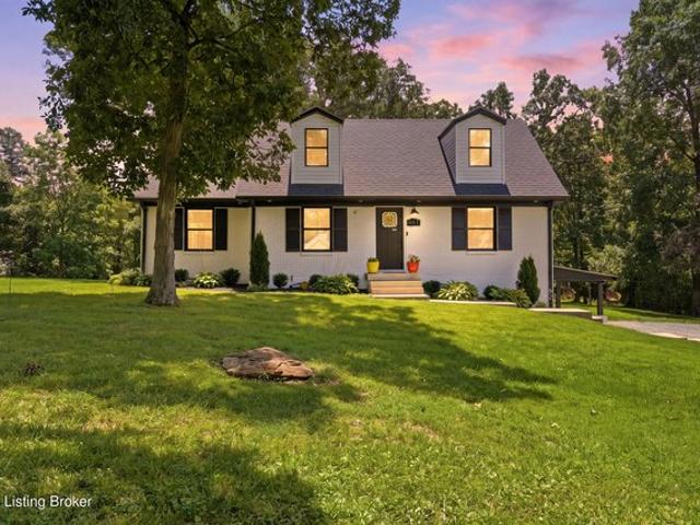 441 Oakridge Dr, Mount Washington, KY 40047
