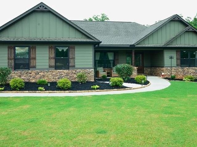 441 Lovell Rd, Temple, GA 30179