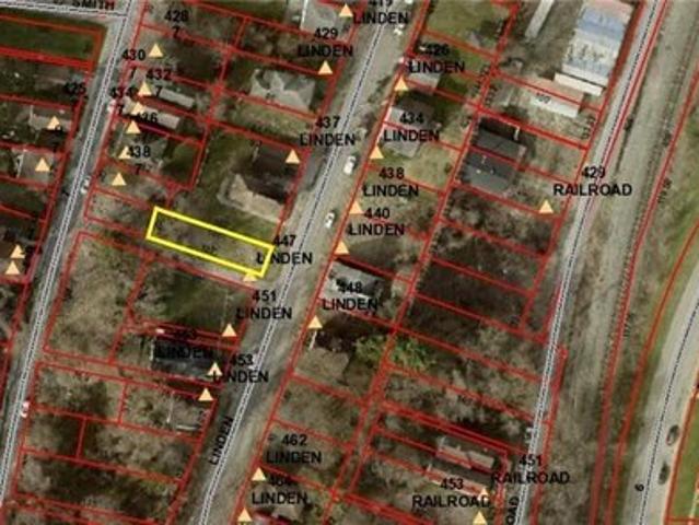 441 Linden Ave, Steubenville, OH 43952