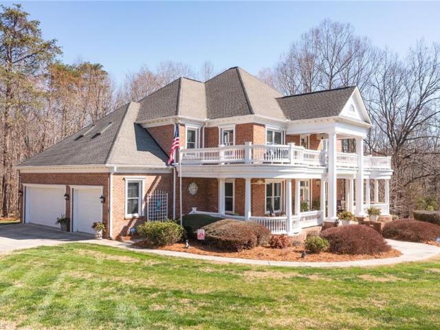 441 Mashie Drive