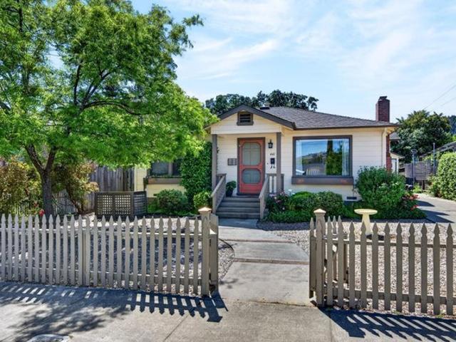 441 N Jefferson St, Cloverdale, CA 95425