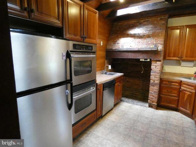 441 S Front Street