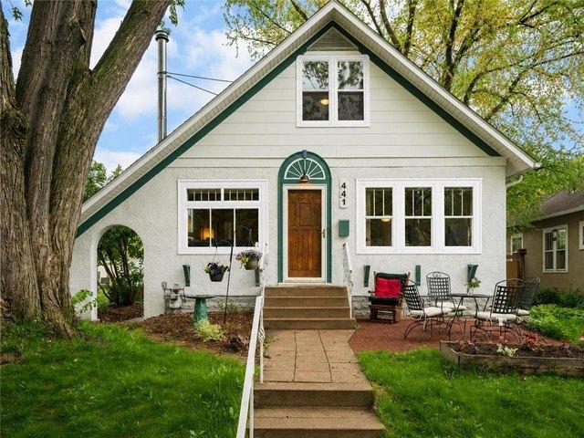441 Saratoga St S, Saint Paul, MN 55105