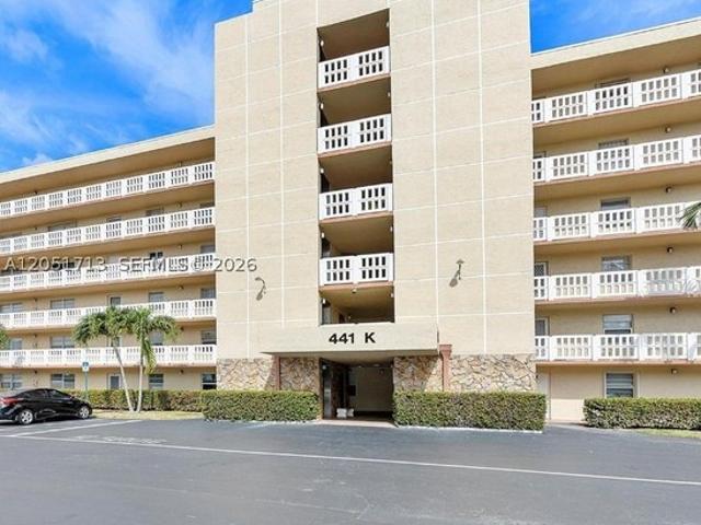 441 SE 3rd St Apt 505, Dania Beach, FL 33004