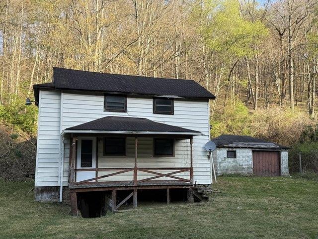 441 Surveyor Run Rd, Clearfield, PA 16830