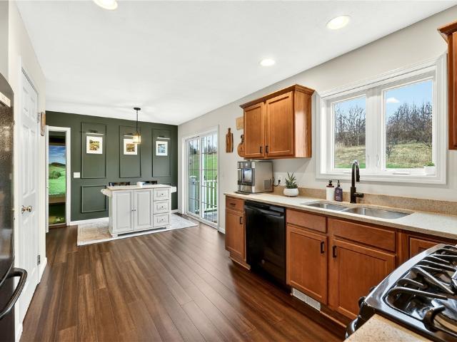 441 Parkside Trail