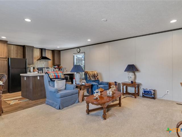 441 Private Road 1065, Hallettsville, TX 77964 | MLS #608479