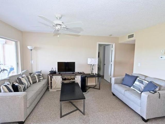 441 Quail Forest Blvd #A304, Naples, FL 34105