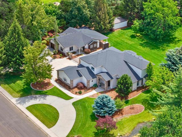 441 W Fordham Drive