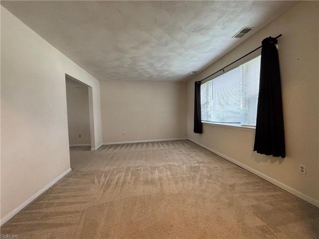441 Woodlake RD