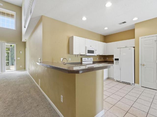 4424 Montrose Ln. C