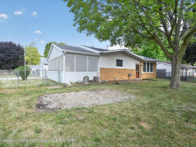 4424 Barclay