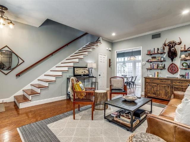 4424 Holland Avenue # 103