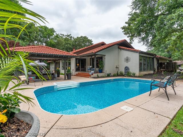 4424 S 35th Drive