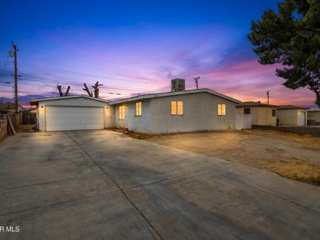 44251 Carolside Ave, Lancaster, CA 93535