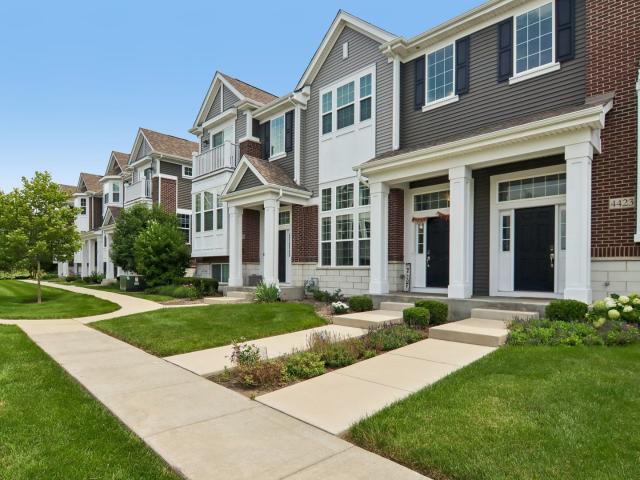 4425 Monroe Court