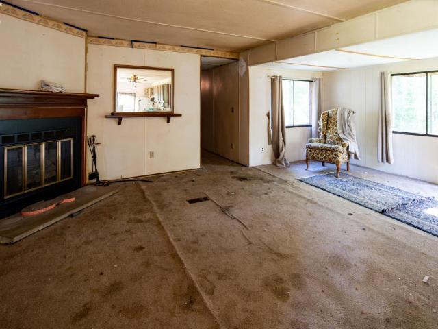 4425 N St Rt 101