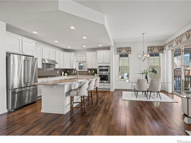 4425 Angelina Circle