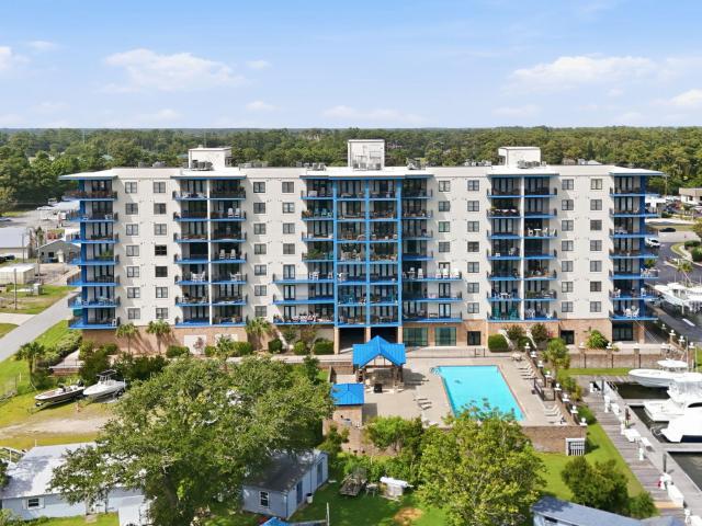 4425 Arendell Street # 101 & Bs 40