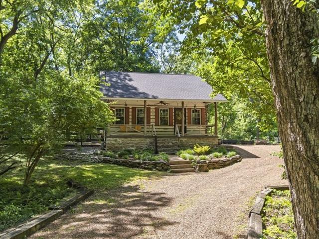 4425 Brush Hill Rd, Nashville, TN 37216