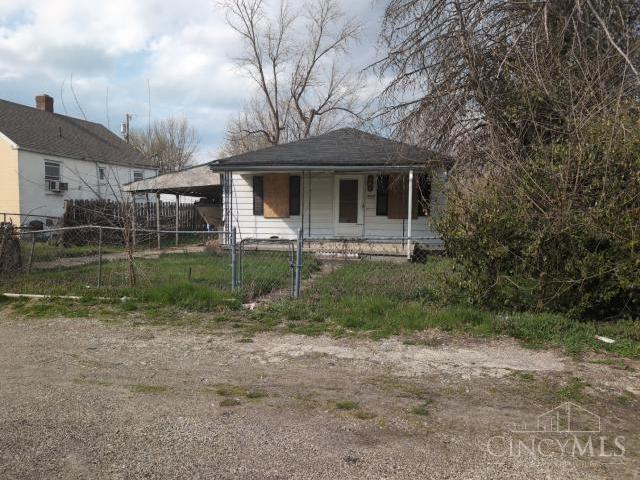 4425 Clarewood Avenue