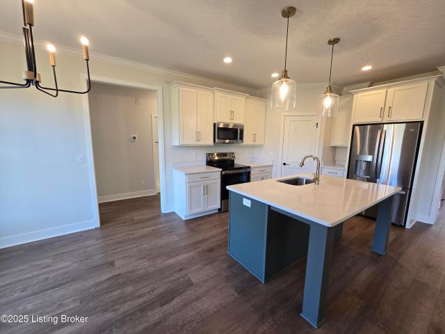 4425 Lochridge Pkwy