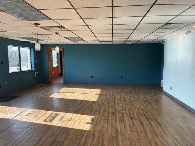 5652 William Penn Hwy