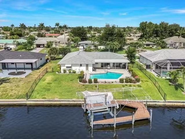 4426 SE 9th Ave, Cape Coral, FL 33904 MLS 224065430