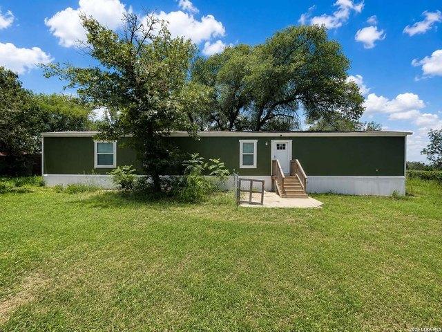 4426 Southern Trl, Von Ormy, TX 78073