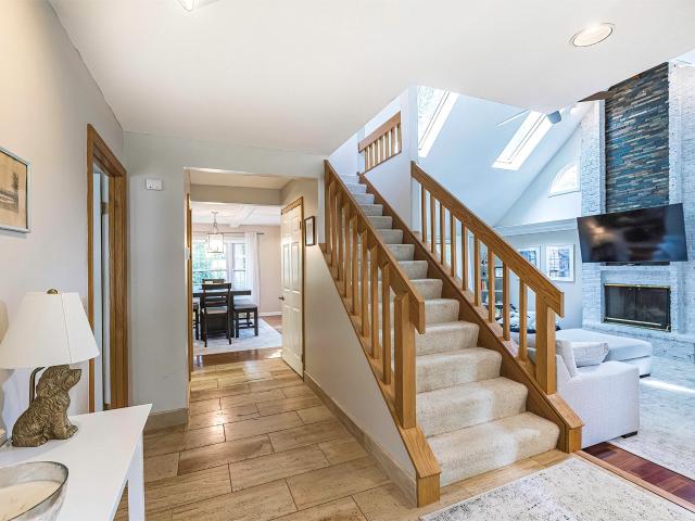 4427 neptune drive