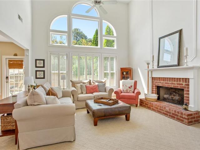 4427 Oakdale Vinings Landing