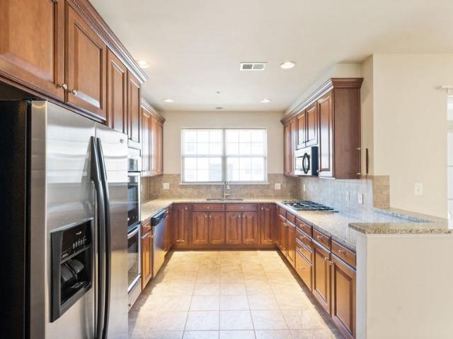 4427 B Beechstone Lane