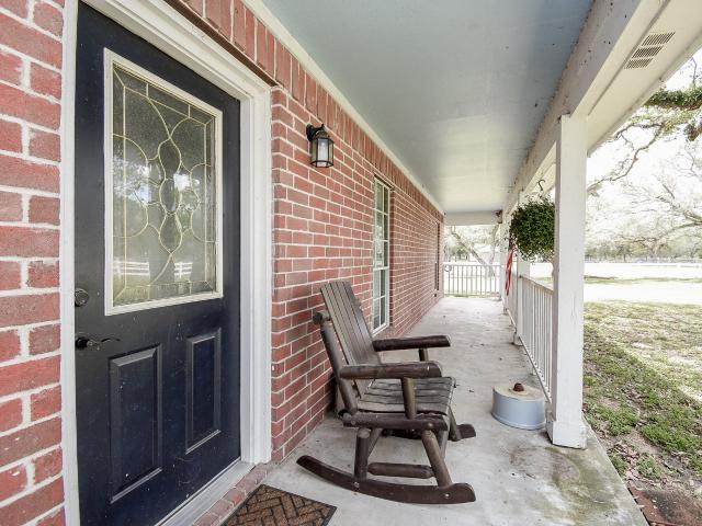 4427 County Road 382, Louise, TX 77455 | MLS #8429 | Compass