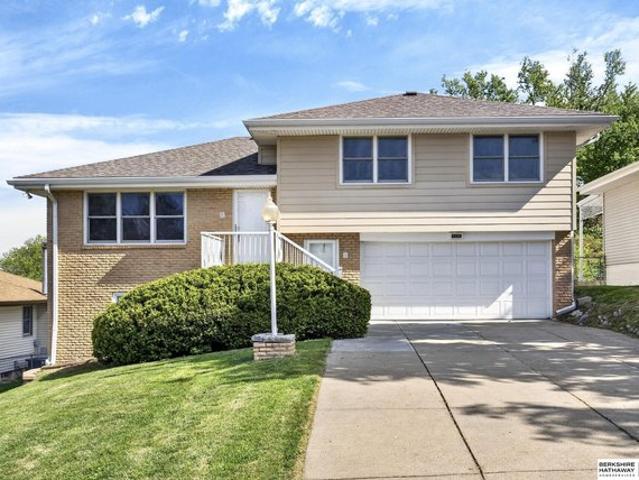 4428 Frederick St, Omaha, NE 68105