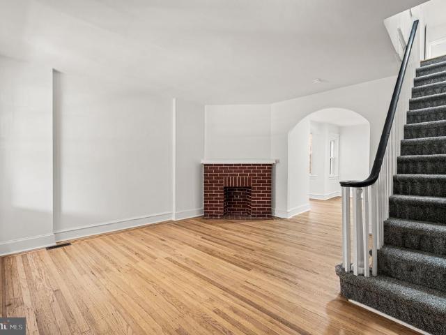 4428 Sherwood Road