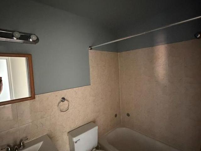 4428 Solly Avenue # 1