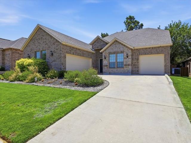 4428 Terraview Dr, Arlington, TX 76001