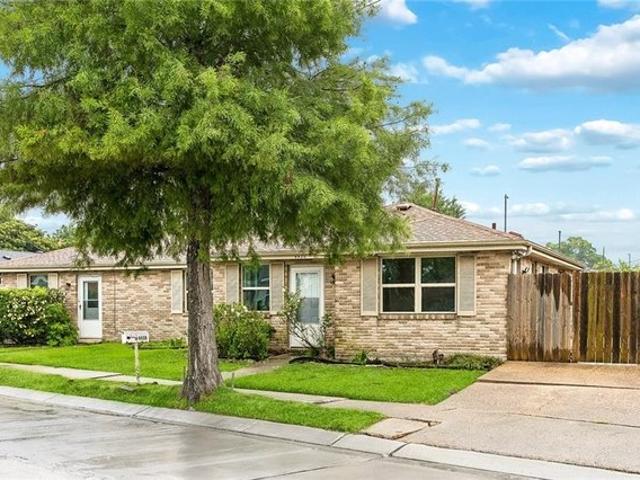 4428 W Metairie Ave, Metairie, LA 70001
