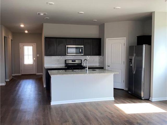 4429 Marais River Drive