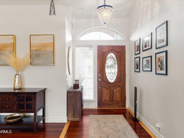 4429 e vista val verde