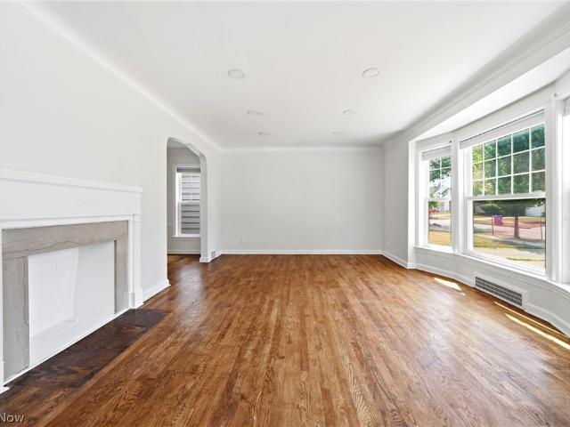 4429 Groveland Road